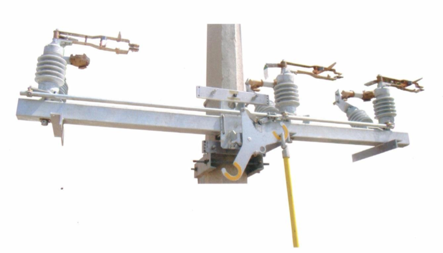 CUCHILLA TIPO ALDUTI EN 25KV, 630A, OPERACION CON PERTIGA, CAT ...